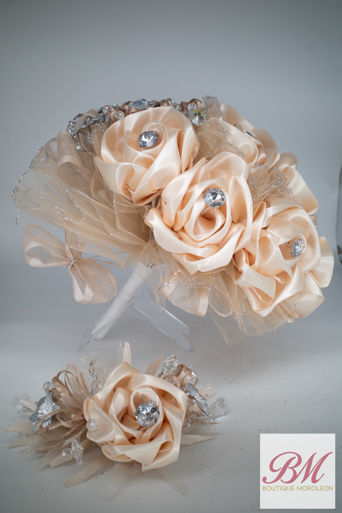 Beautiful Quinceañera Ramos & Bouquets Boutique Moroleon