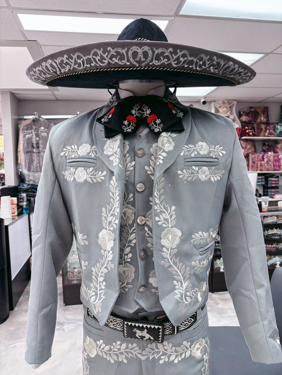 Charro Suits – Boutique Moroleon