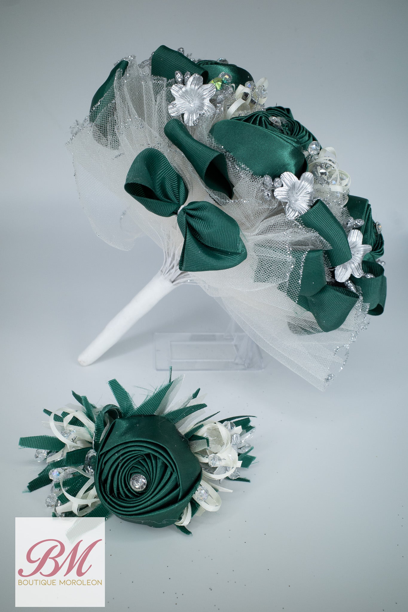 Classic Quinceañera Ramo Emerald – Boutique Moroleon